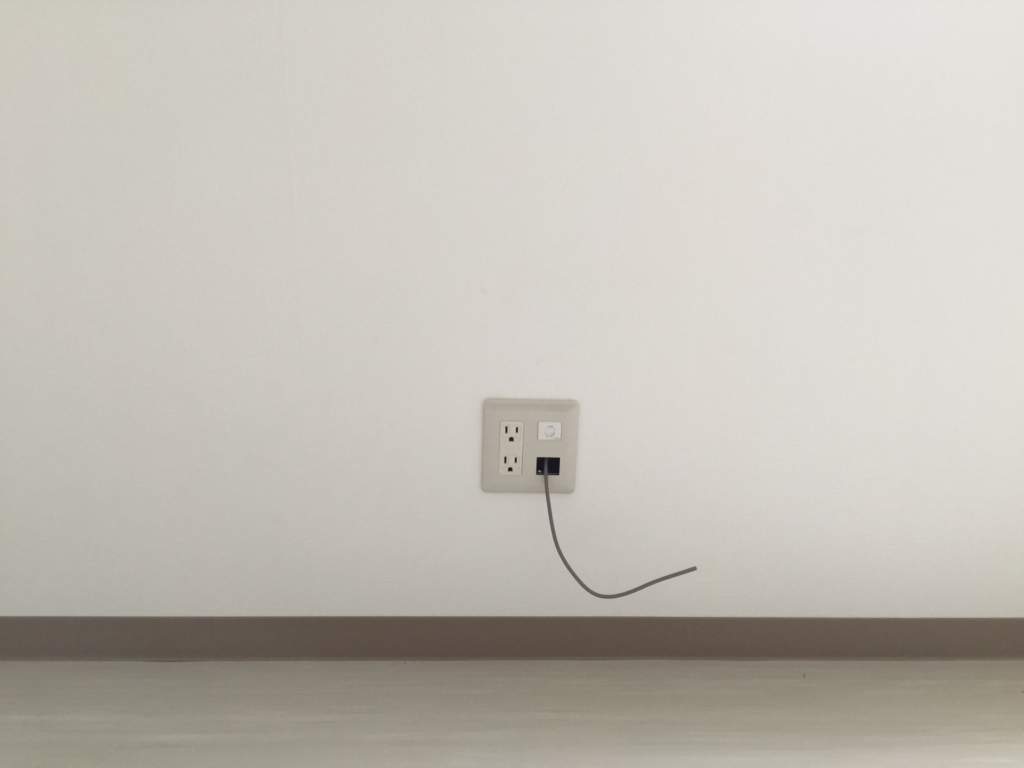 コンセントLAN（PLC）とは？3つのメリットと3つのデメリットを解説！ | ネットサバイブル